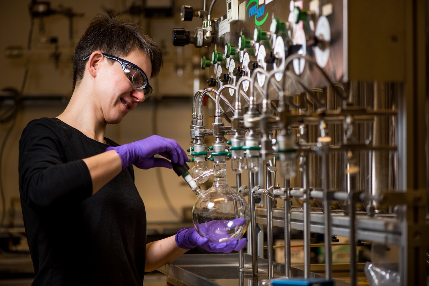 A Baking Soda Solution for Clean Hydrogen Storage | Feature | PNNL